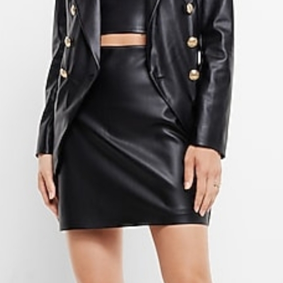 Express | Skirts | Express Faux Leather Skirt | Poshmark